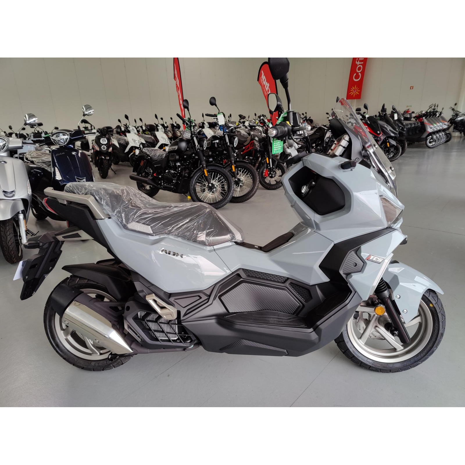 SYM ADX 125 ABS TCS (GREY)