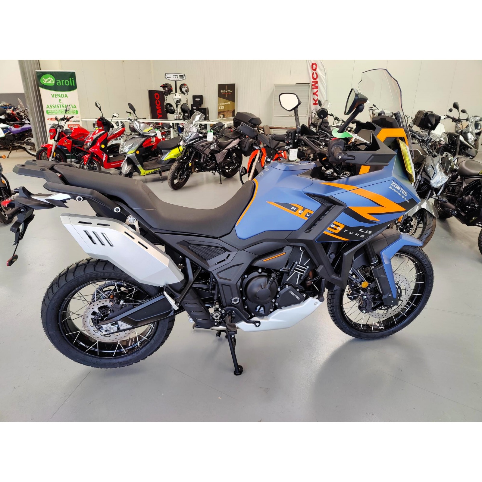 ZONTES 703F SUPER-ADVENTURE